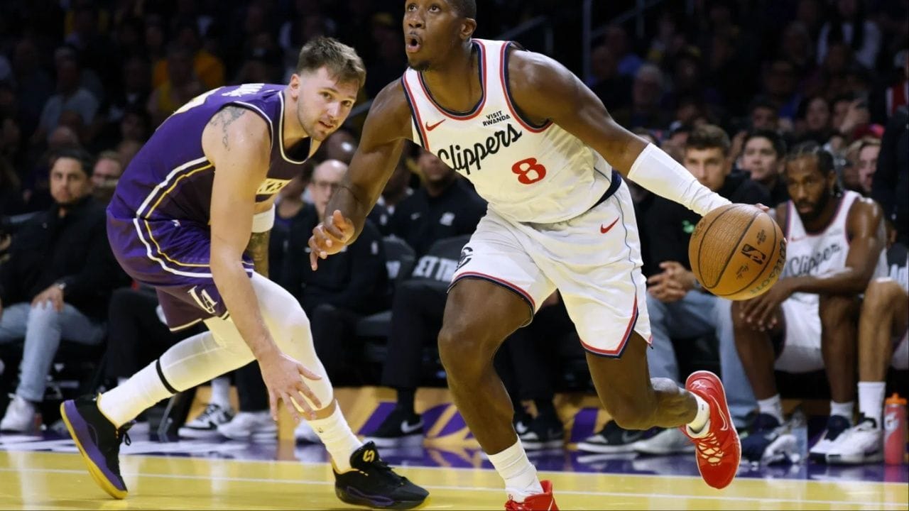 "It could’ve legitimately killed Anthony Davis" - Fans Abuzz After Luka ...