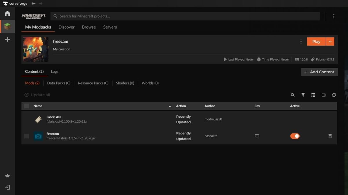 How to use free cam in Minecraft