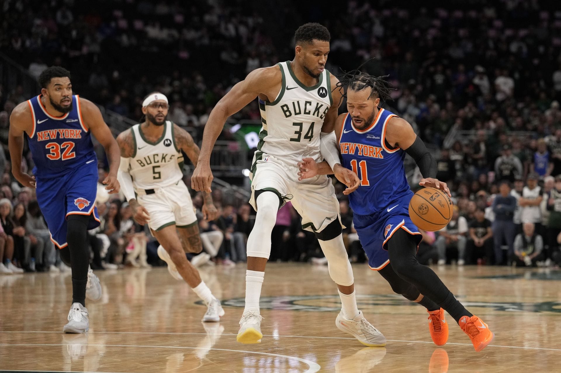 Milwaukee Bucks vs New York Knicks Starting Lineups Tonight (Nov. 28 ...