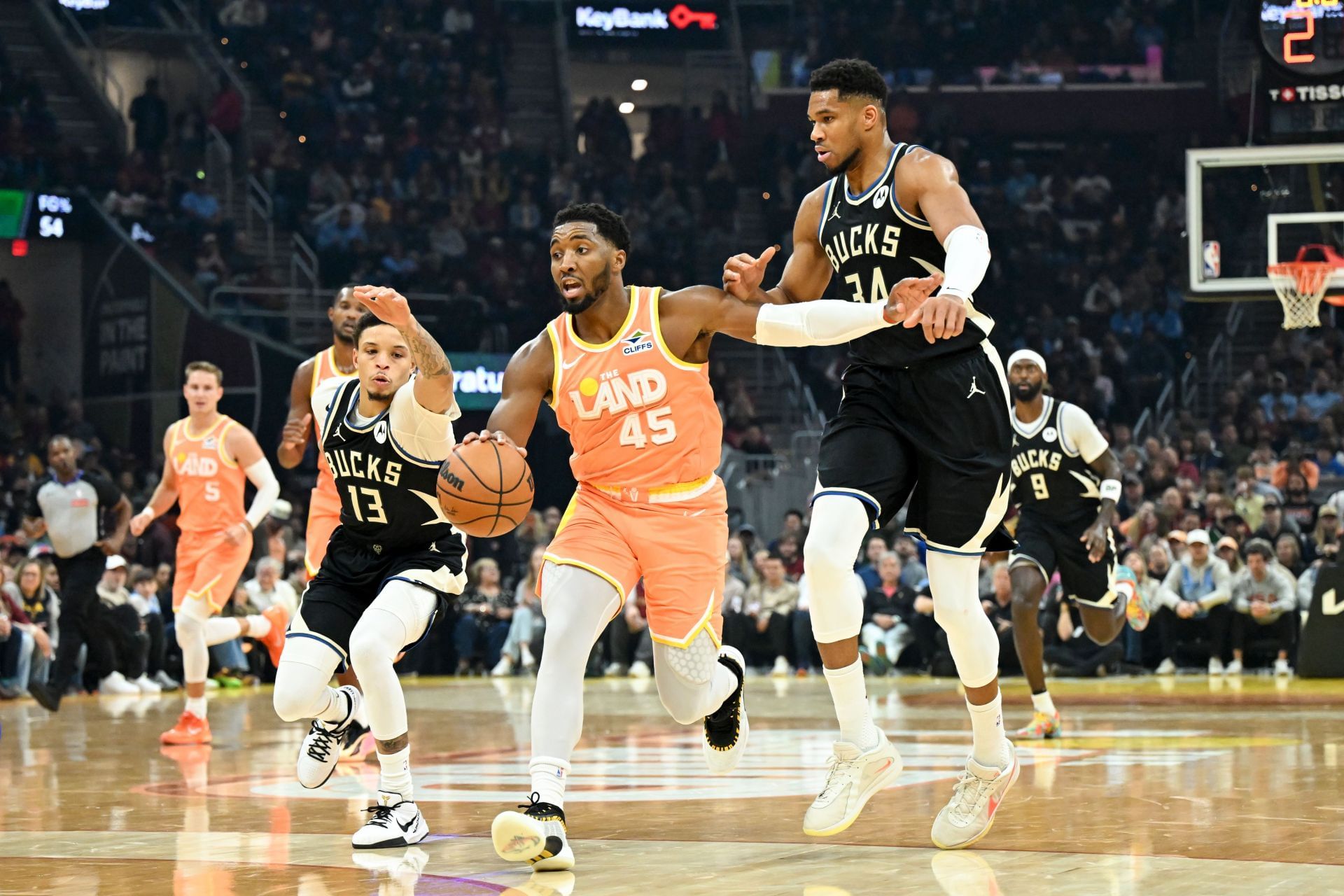 Milwaukee Bucks vs Cleveland Cavaliers Player Stats and Box Score (Nov ...