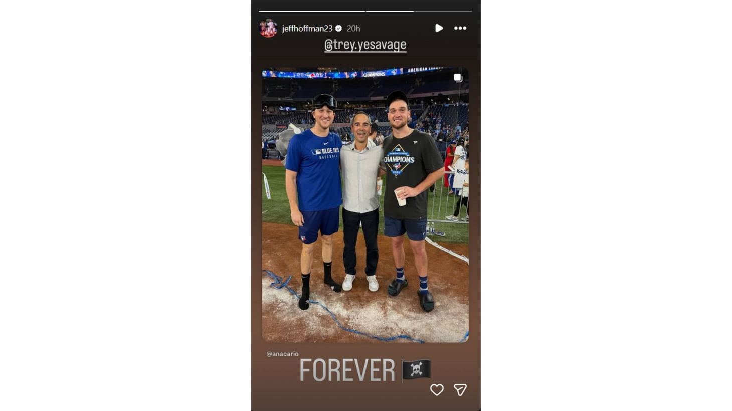 Jeff Hoffman drops 1-word shoutout to Trey Yesavage over October flashback