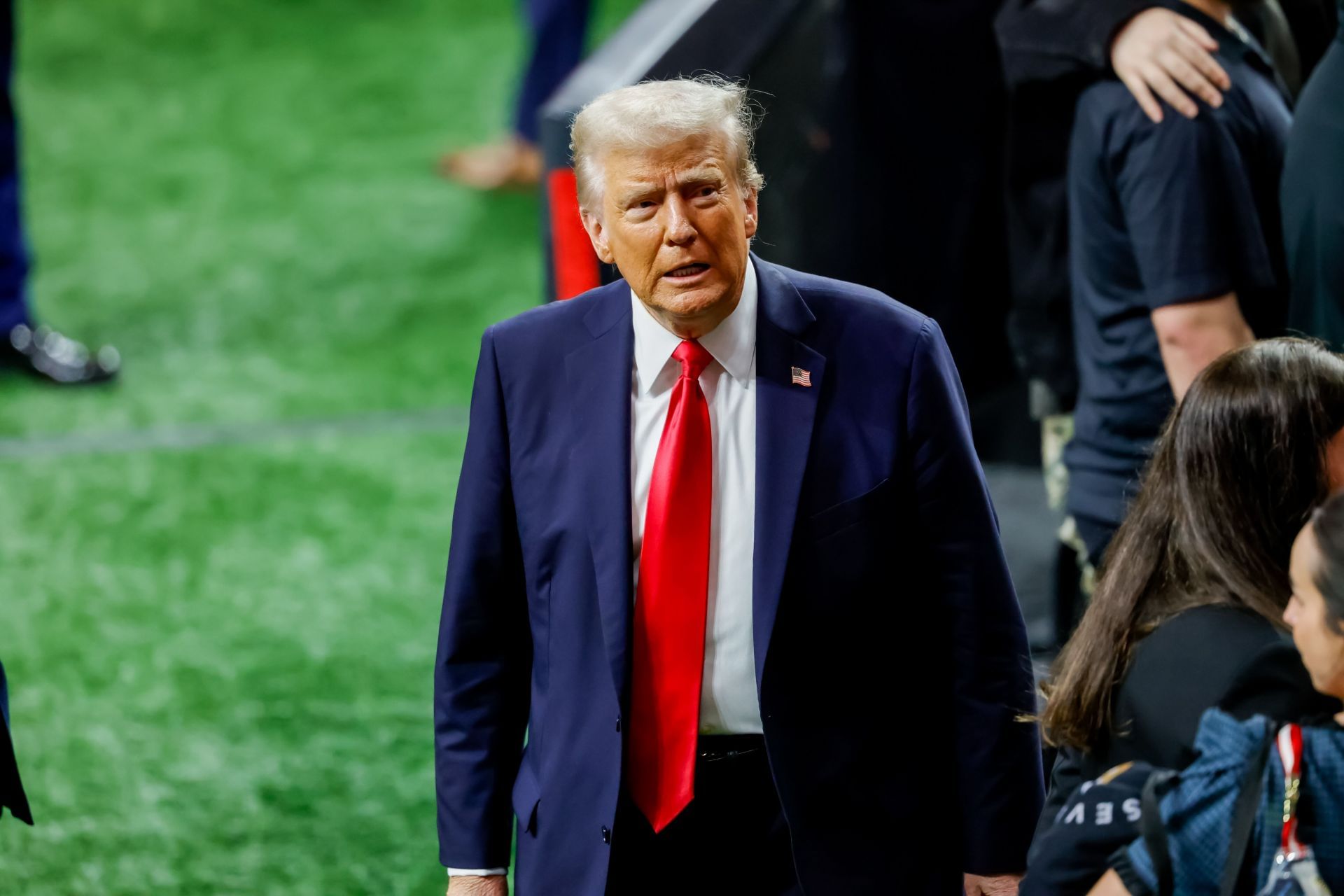 Donald Trump calls out Giants HC Mike Kafka's controversial late-game ...