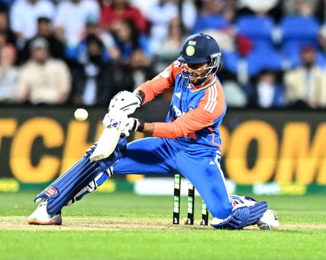 Why is Tilak Varma not playing today’s AUS vs IND 2025 5th T20I?