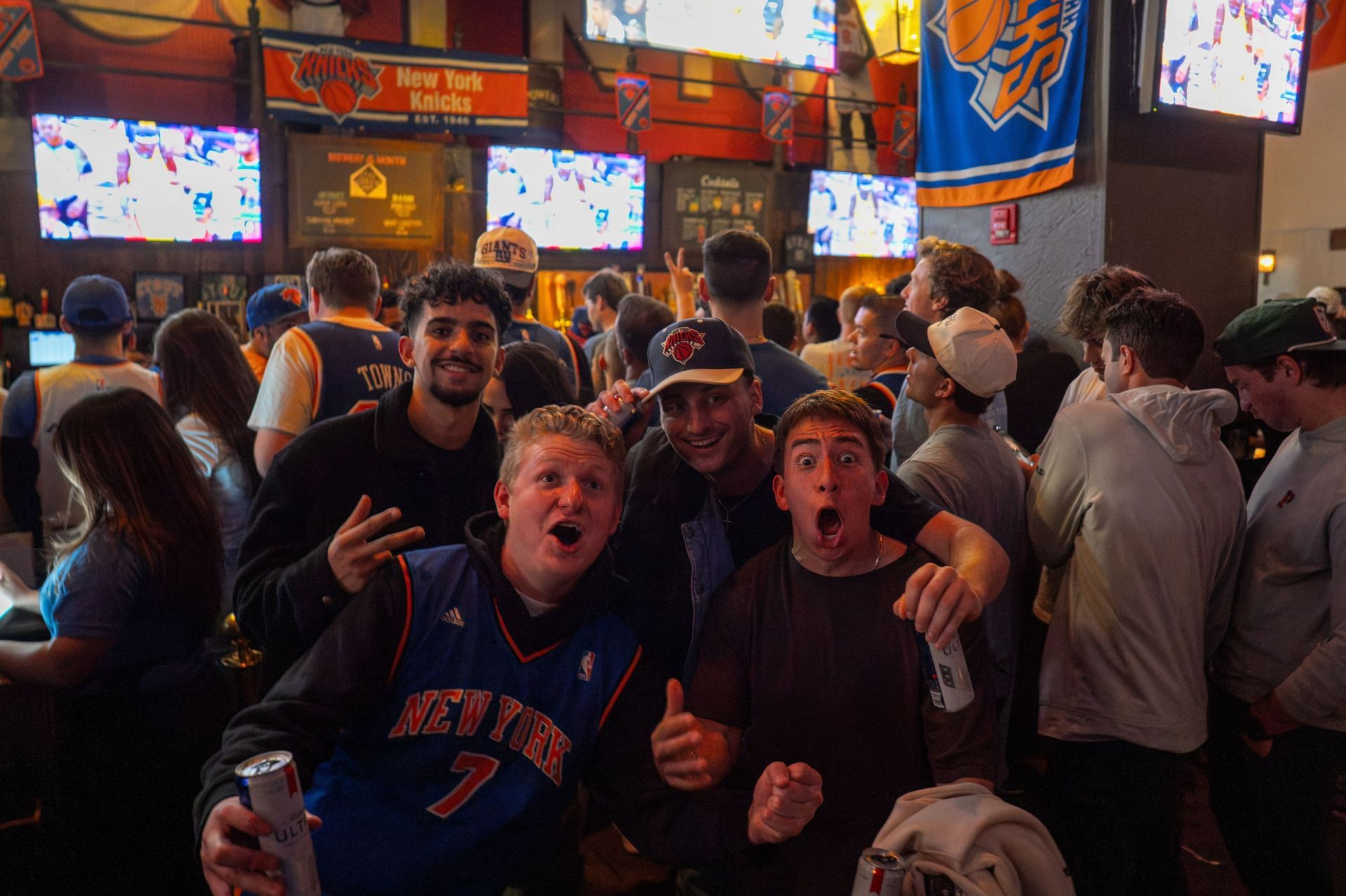 New York Fans Assemble as Donald Trump's Office Takes Dig Using Knicks ...