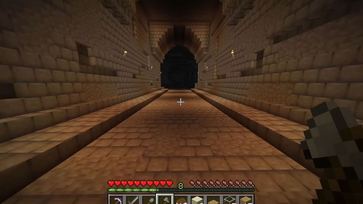 What is the King in Yellow Minecraft ARG?