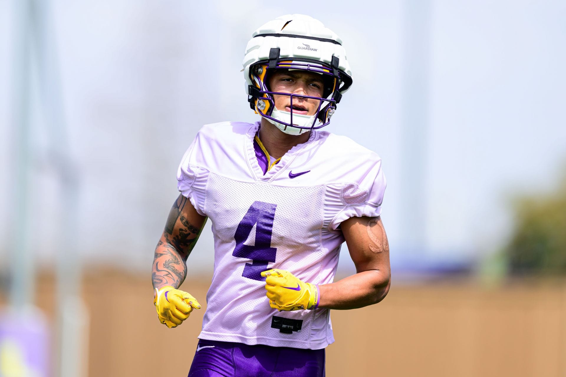 "That's an injury prone family," "A waste of $650K": CFB fans react ...