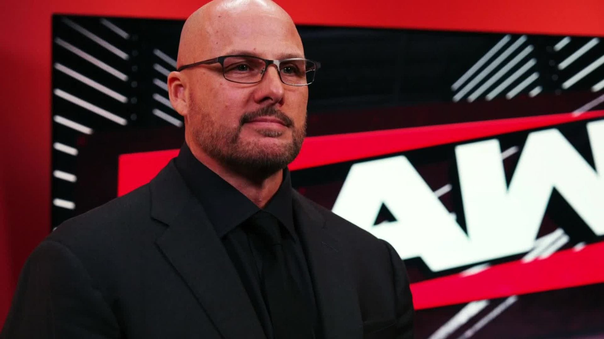 BREAKING: Adam Pearce officially confirms major title match for WWE RAW