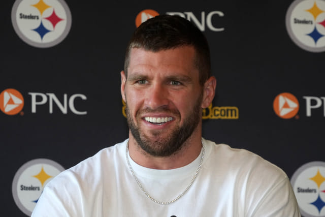 TJ Watt injury update: NFL insider drops massive news on star LB's ...