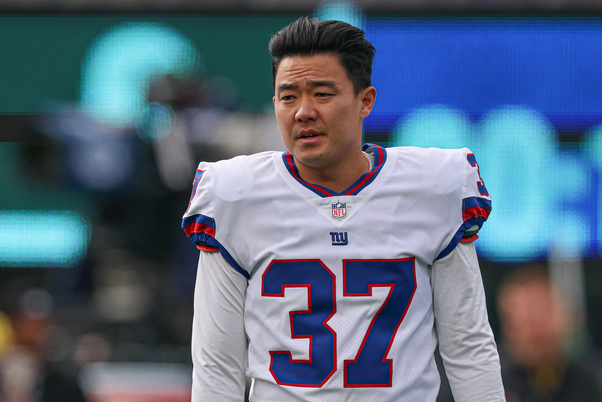 “Real kick in the turf for him” “Bro is forever cooked”: NFL fans mock ...