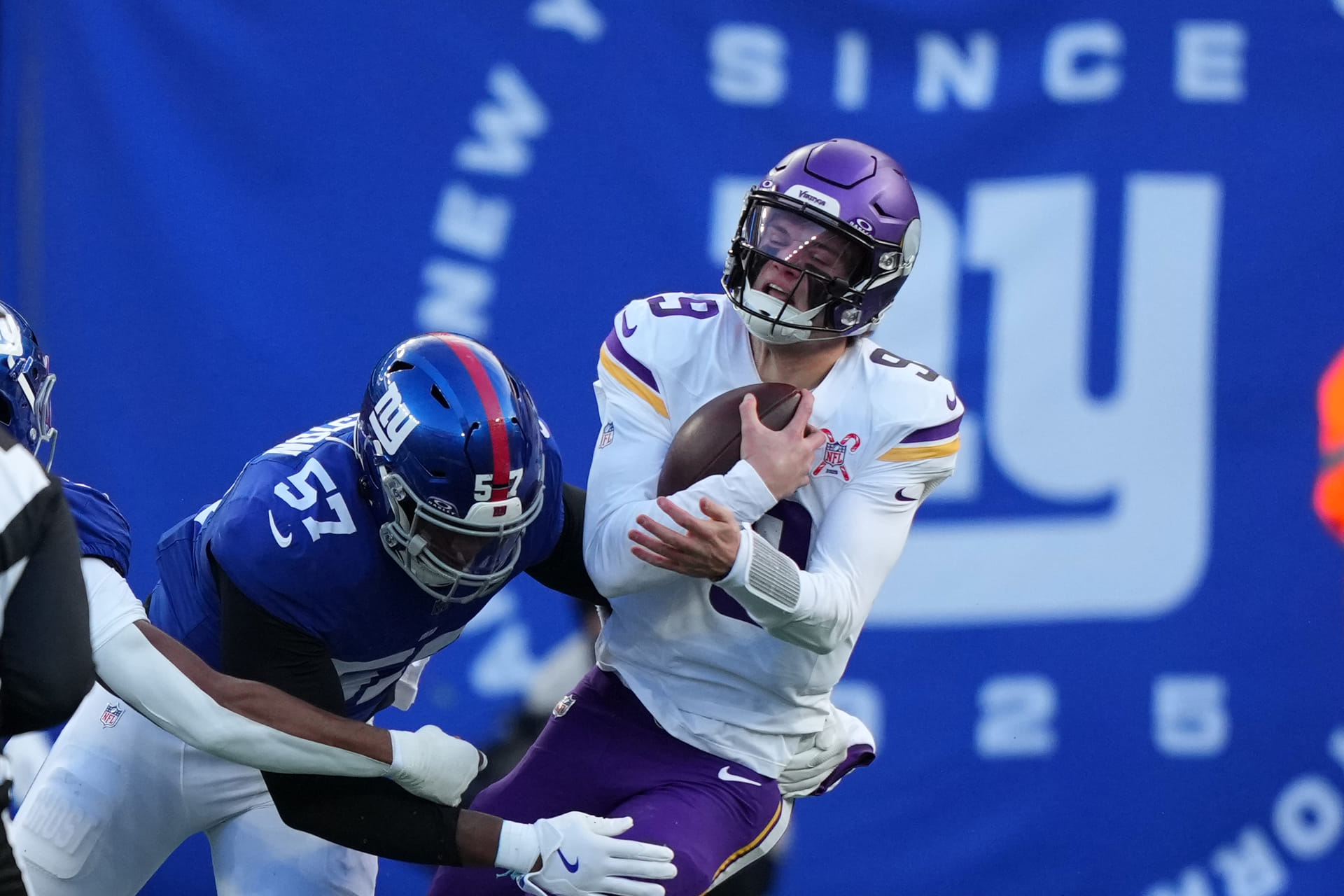 “Sam Darnold is laughing” “Reminds me of Tua Tagovailoa”: NFL fans ...