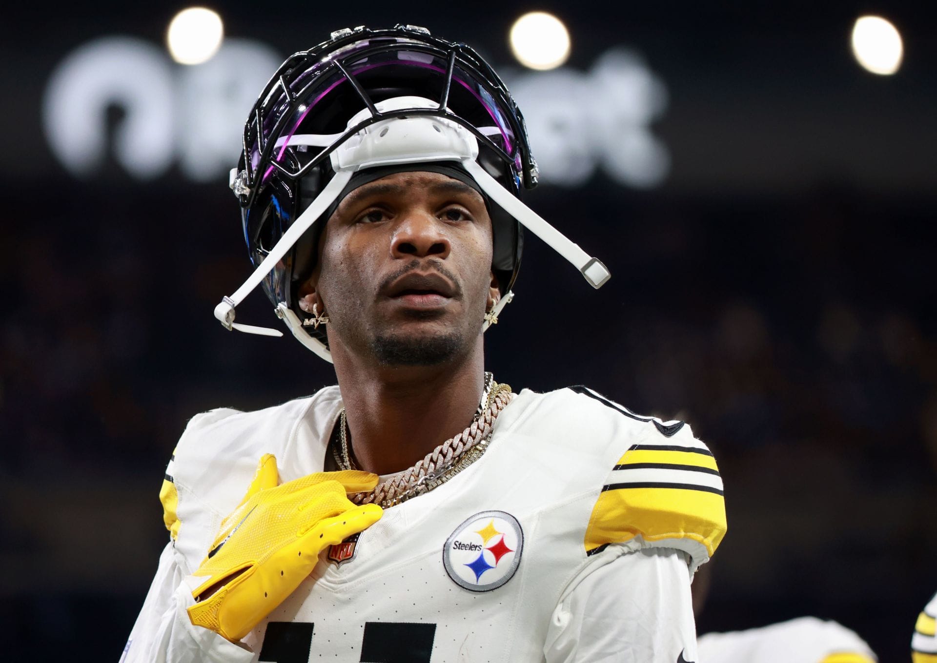 Marquez Valdes-Scantling voices complaint against referees missing PI ...