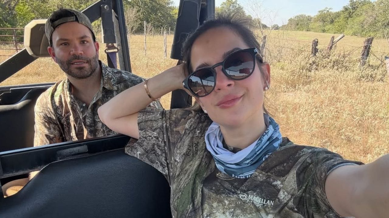 Jose Altuve’s wife Neena shows off naval piercing while taking a dip in ...