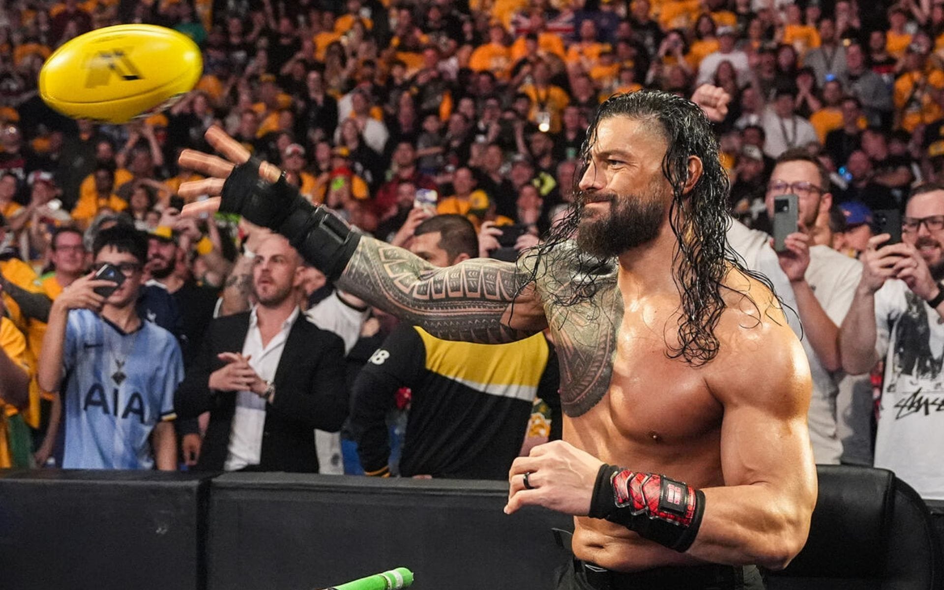 33-year-old Samoan icon calls Roman Reigns "Big Uso" in an epic post on ...
