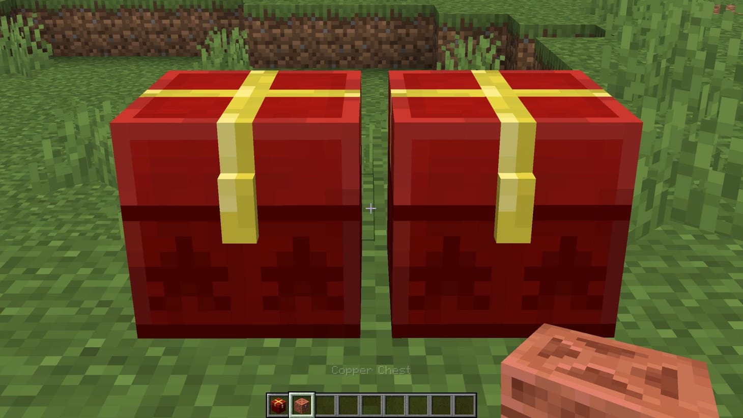 Minecraft sneaks in a gift-wrapped copper chest for Christmas, but it ...