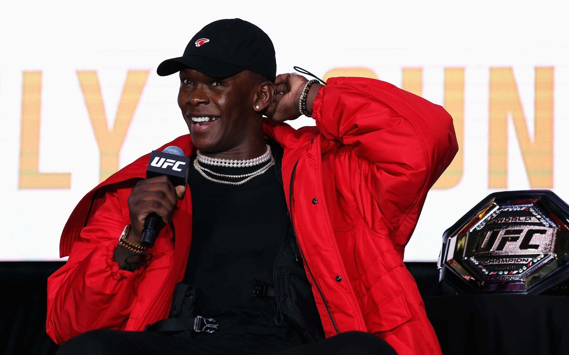 "His chin is completely gone" - Fans react to Israel Adesanya's ...