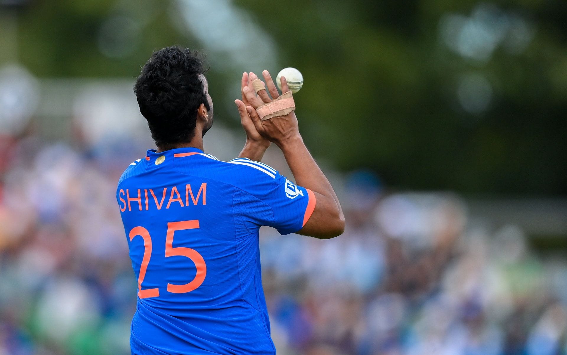 Shivam Dube takes a freakish one-handed catch as Varun Chakaravarthy ...