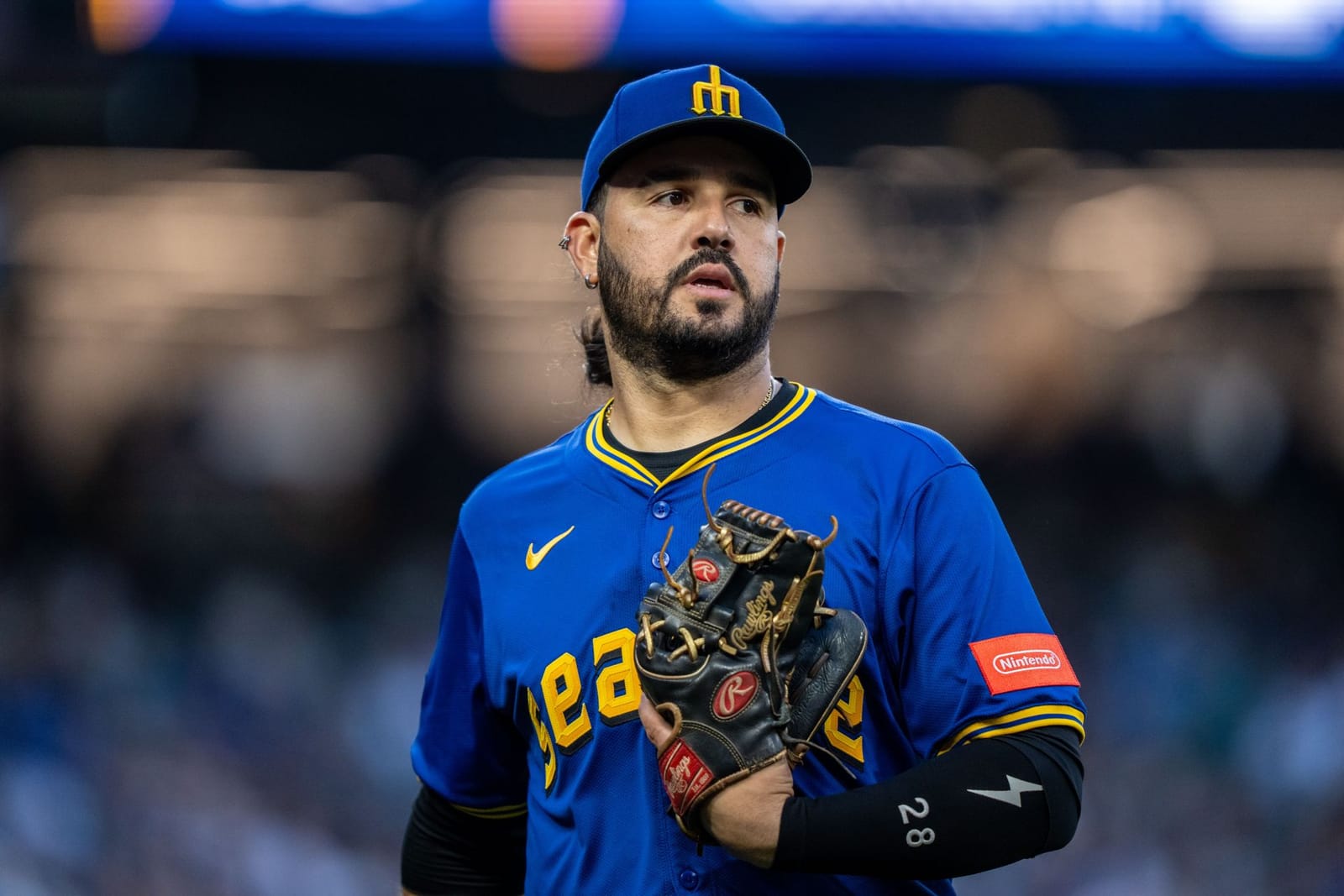 Mariners GM reveals approach toward Eugenio Suarez free agency