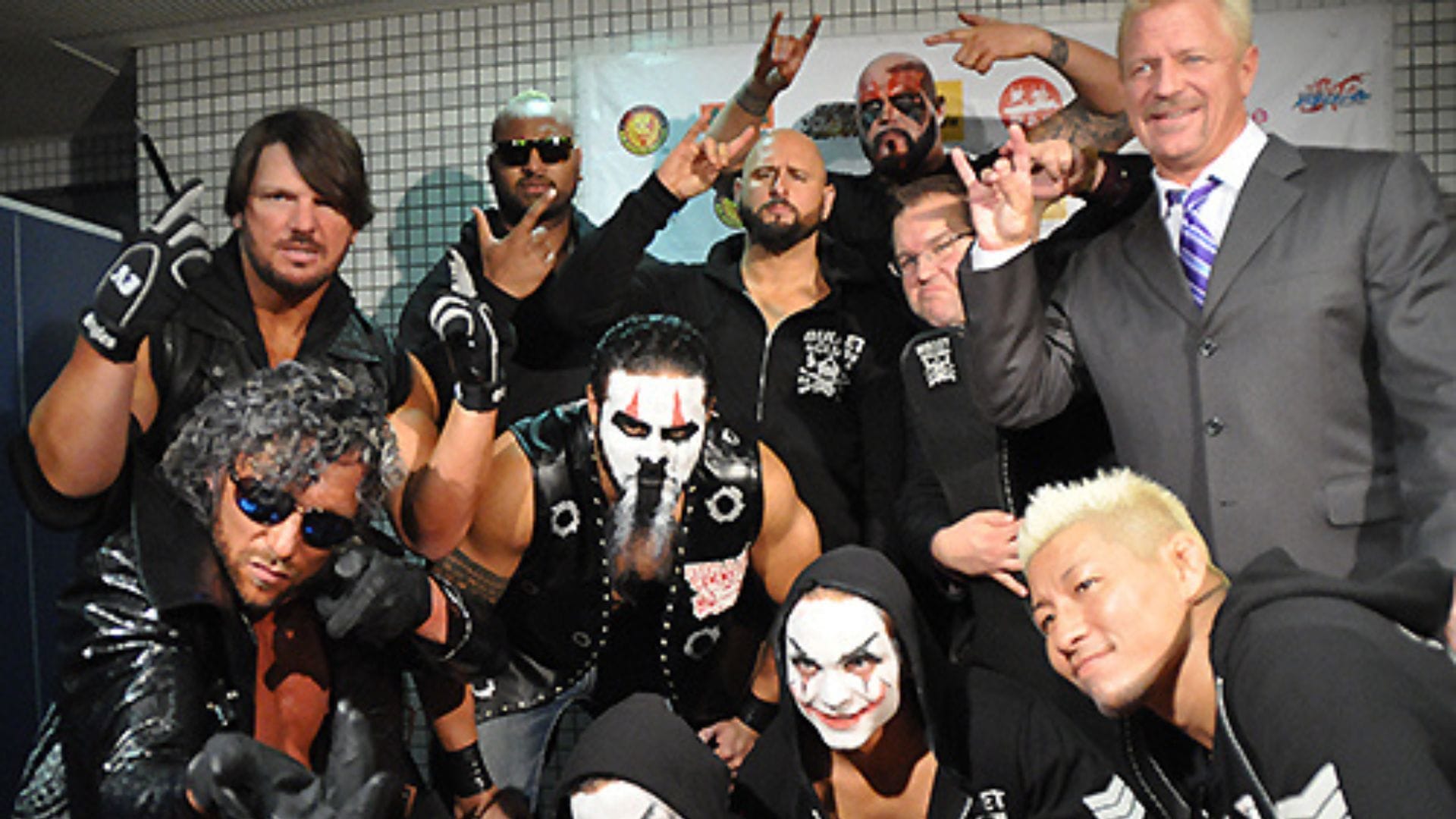 WWE reportedly offers contracts to two Bullet Club members who are ...