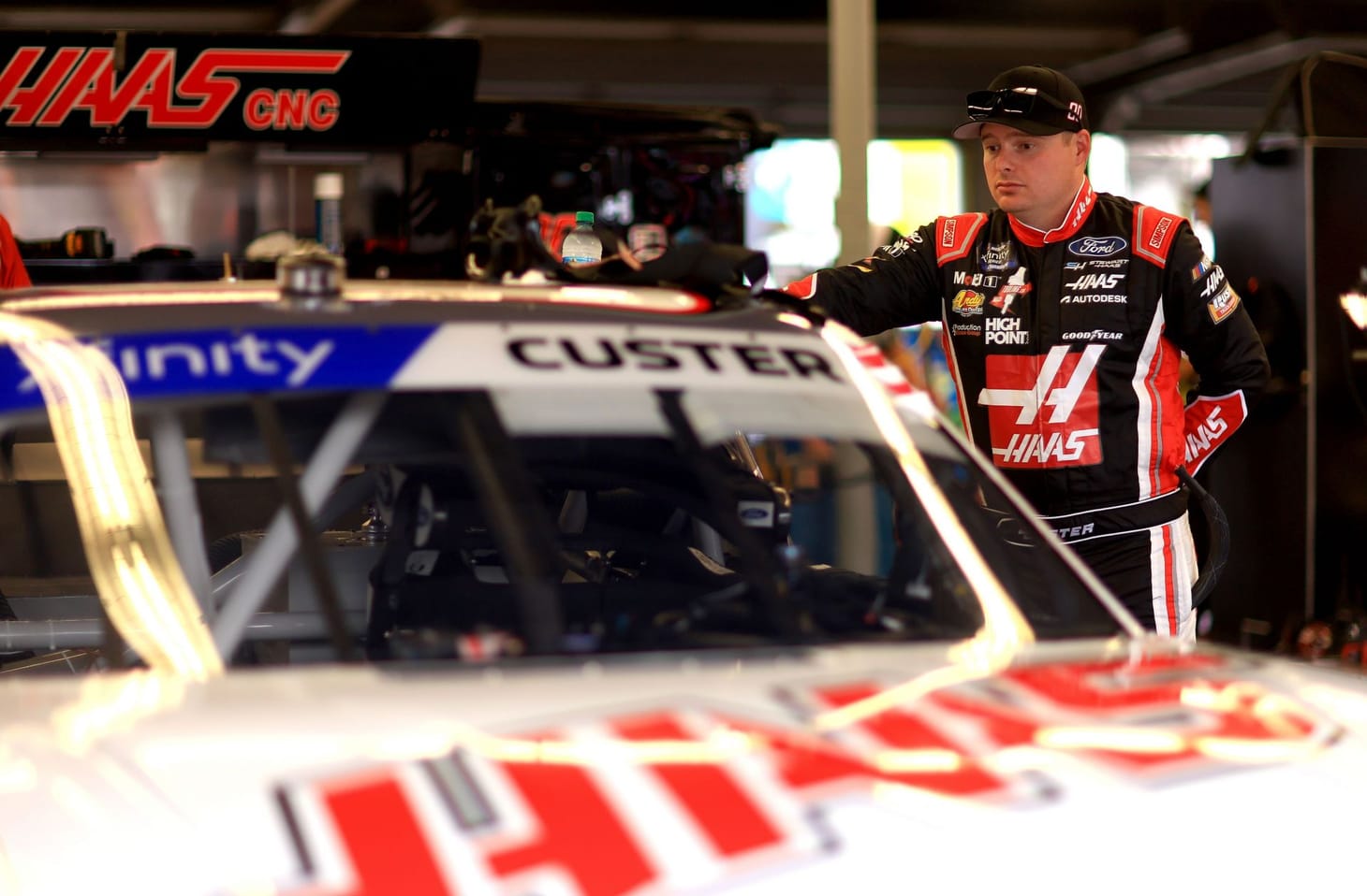 “Still gonna think it’s a Ford”: Fans react as Haas reveals brand new ...