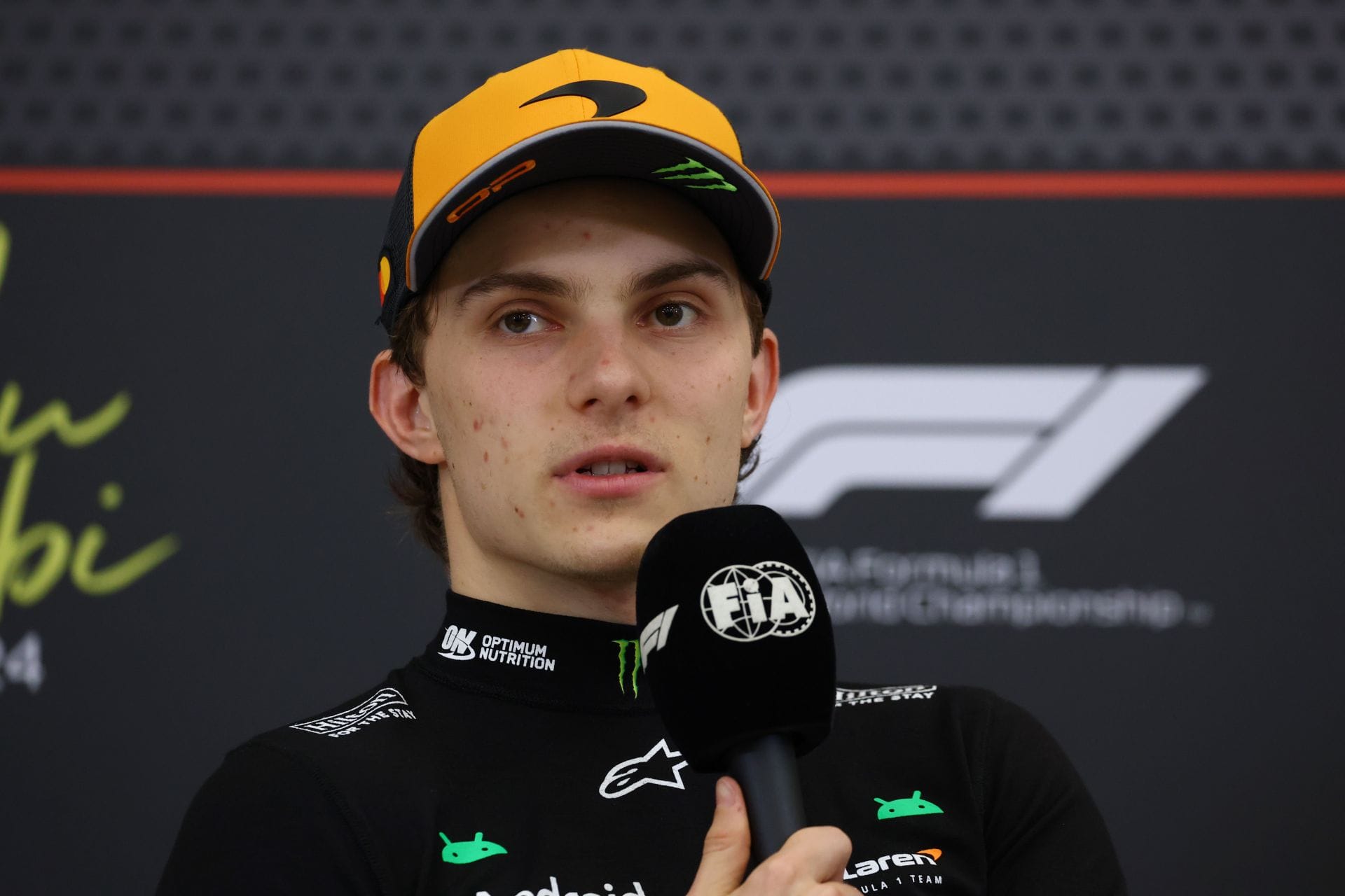 Trouble for Oscar Piastri as McLaren has a technical breakdown at F1 ...