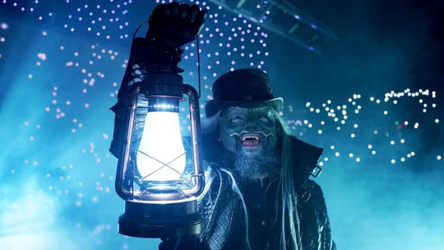 Uncle Howdy attacked and robbed on WWE SmackDown