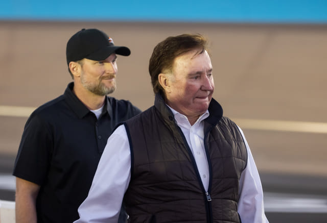 Dale Earnhardt Jr. tears into Steve Phelps for “not cool’ comments on ...