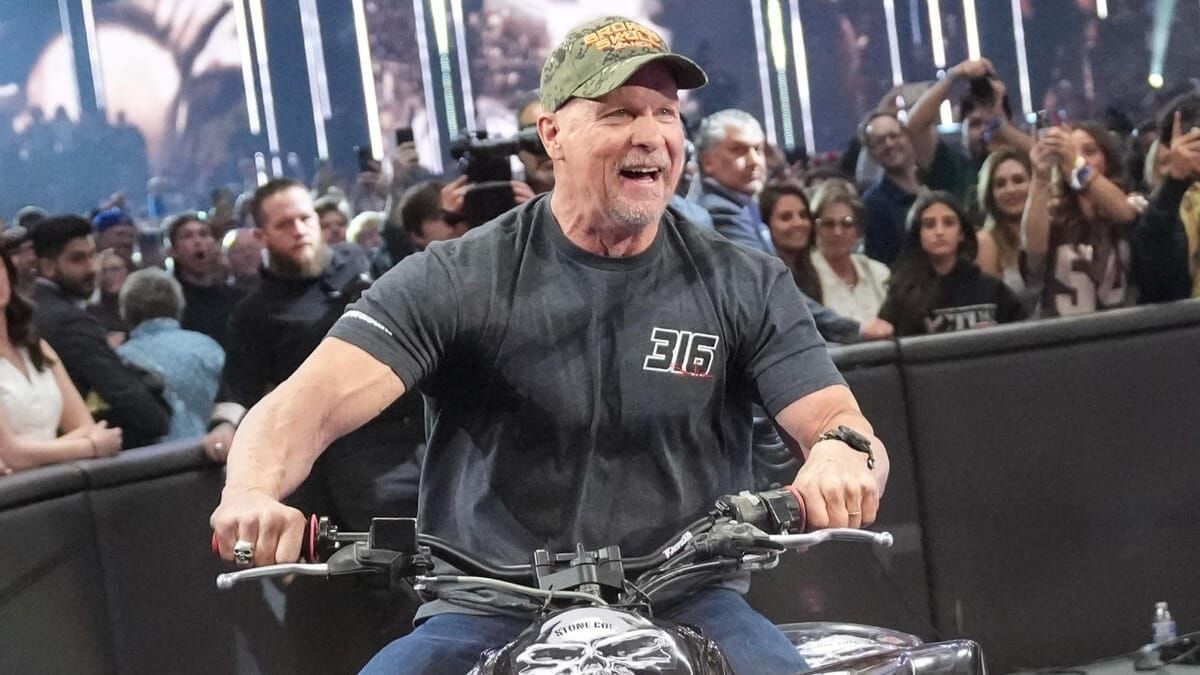 Top AEW star declares he's the greatest of all time; Stone Cold Steve ...