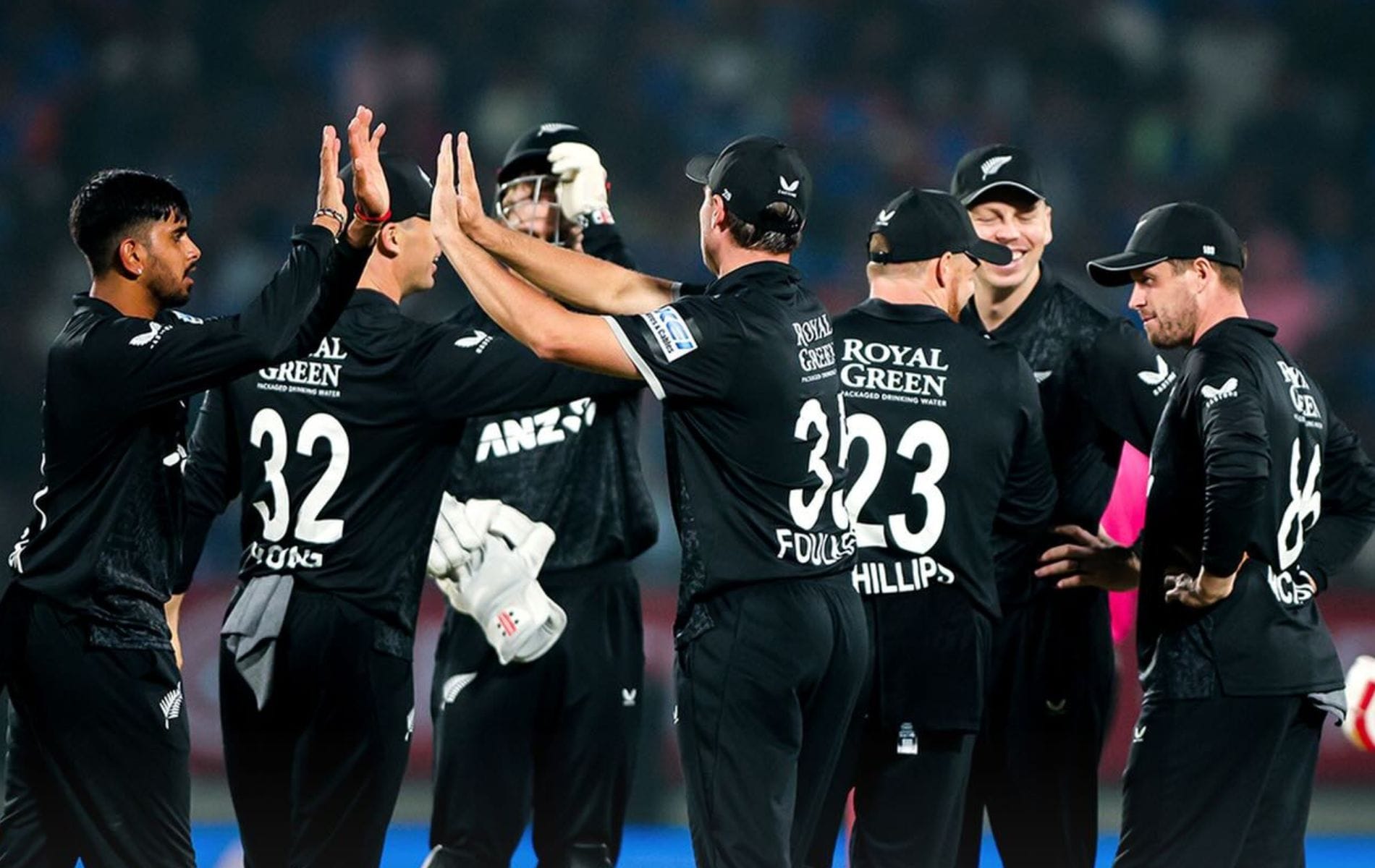 "I would pay to sit in their team meetings" - Indian legend makes big ...