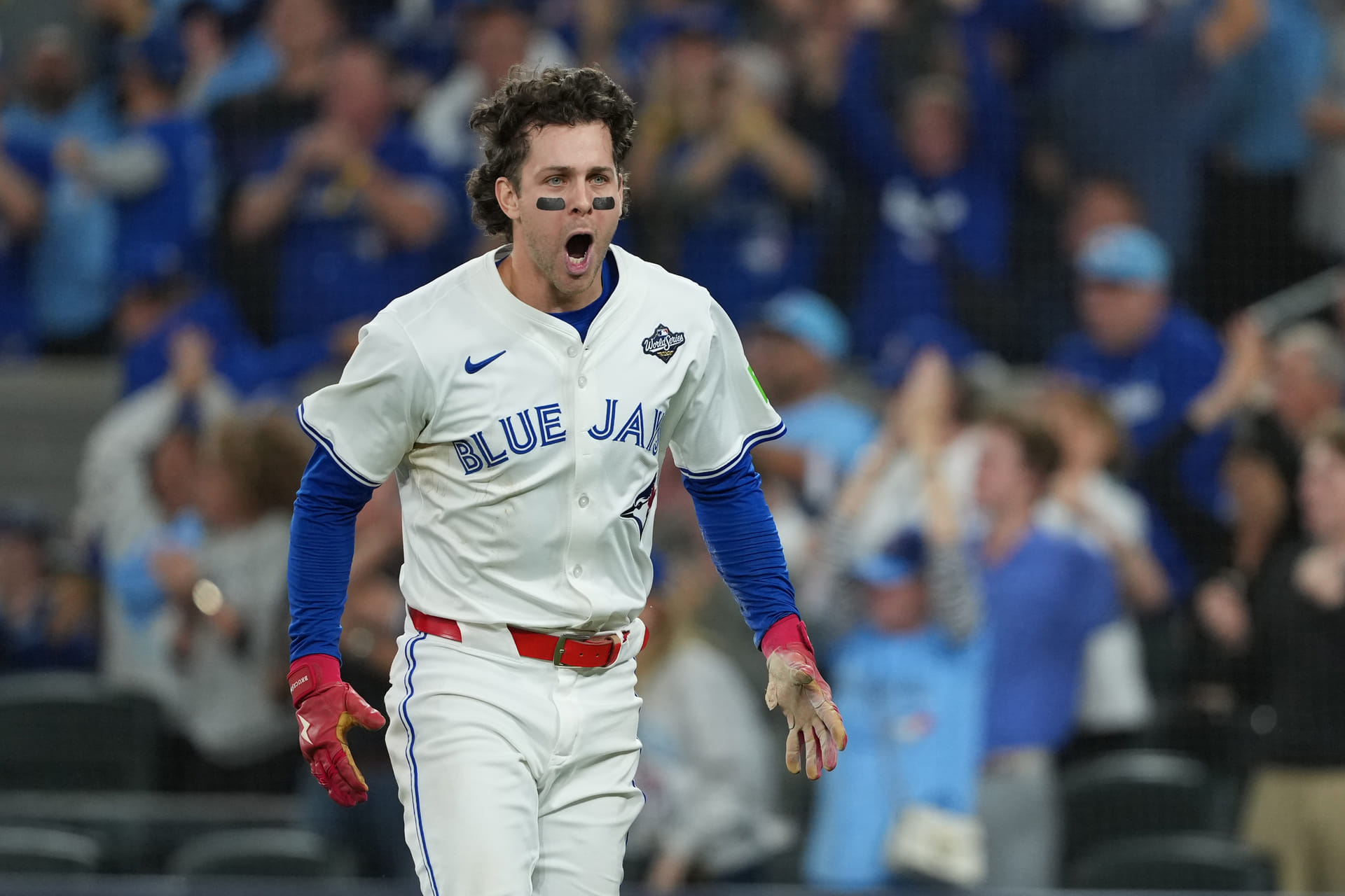 Ernie Clement drops 5-word verdict as Blue Jays turn 2025 World Series ...