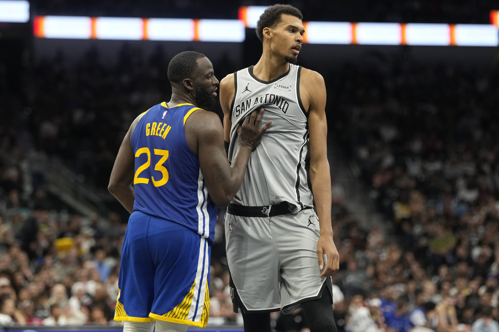 "Can't relate with a 7'5" guy" - Draymond Green Casts Skepticism on ...
