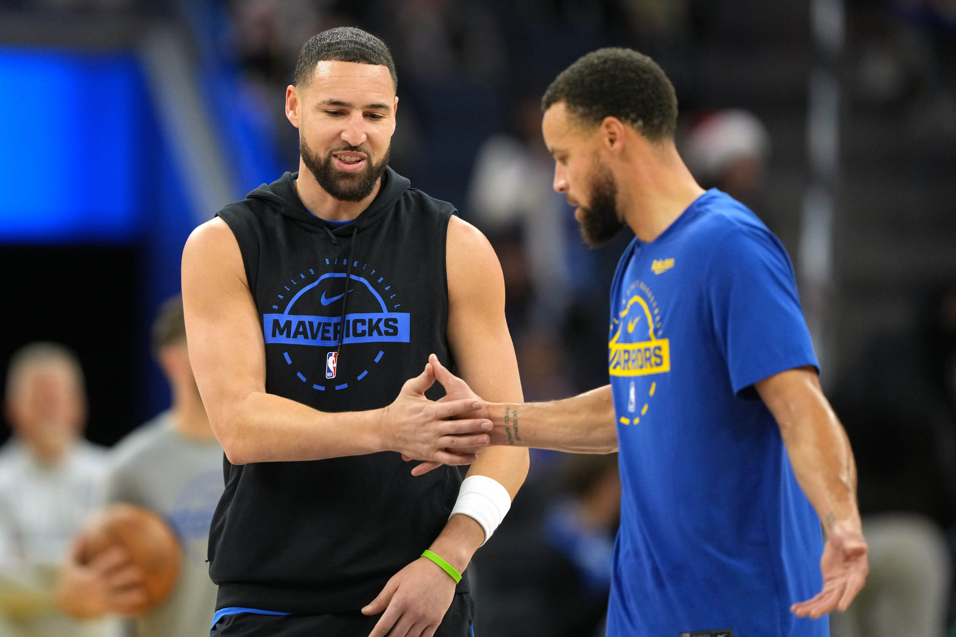 Steph Curry Honors Ex-Teammate Klay Thompson in 2-Words as Mavericks ...
