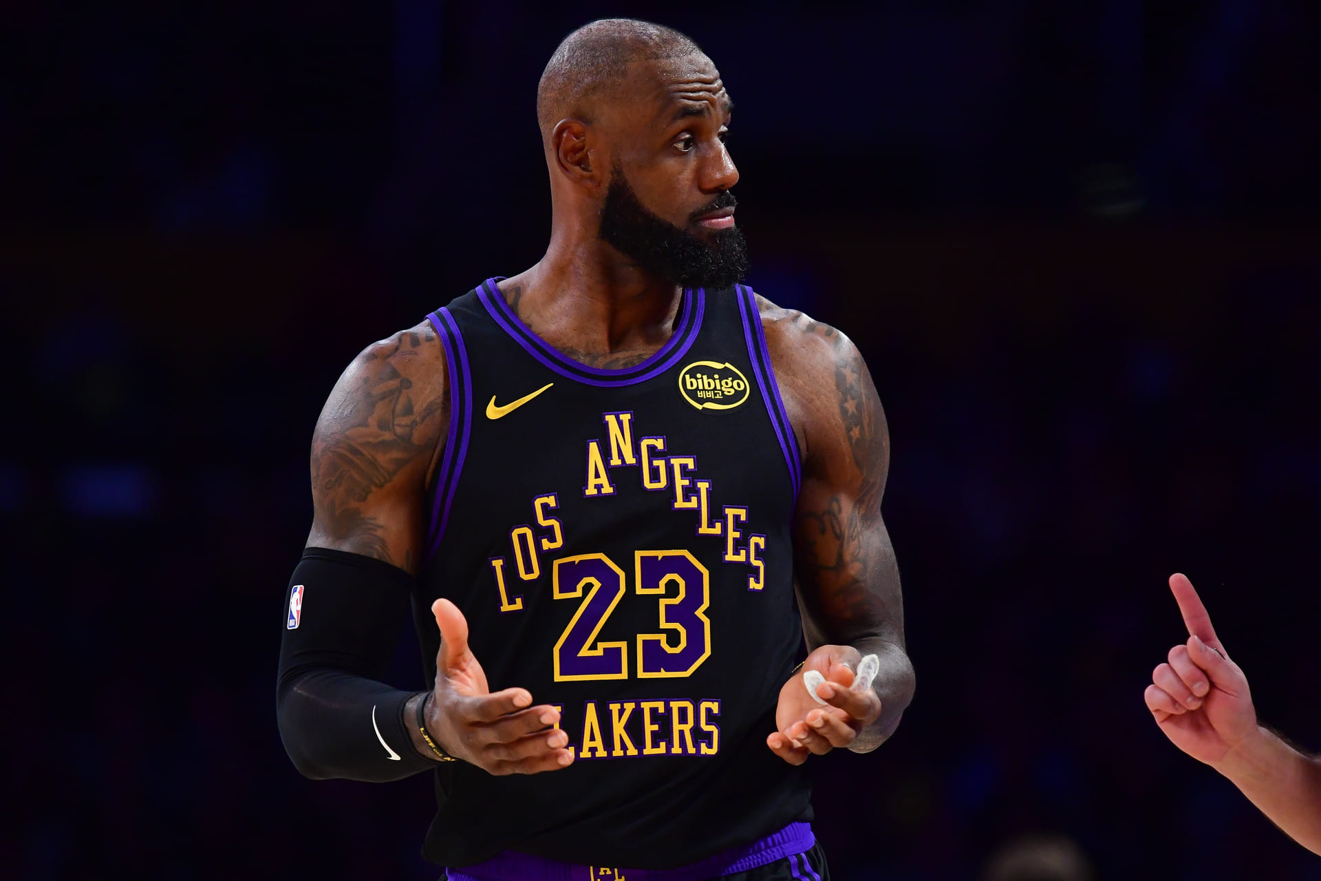 "Trade LeBron": LeBron James’ Friend Calls for Ruthless Lakers Move in ...