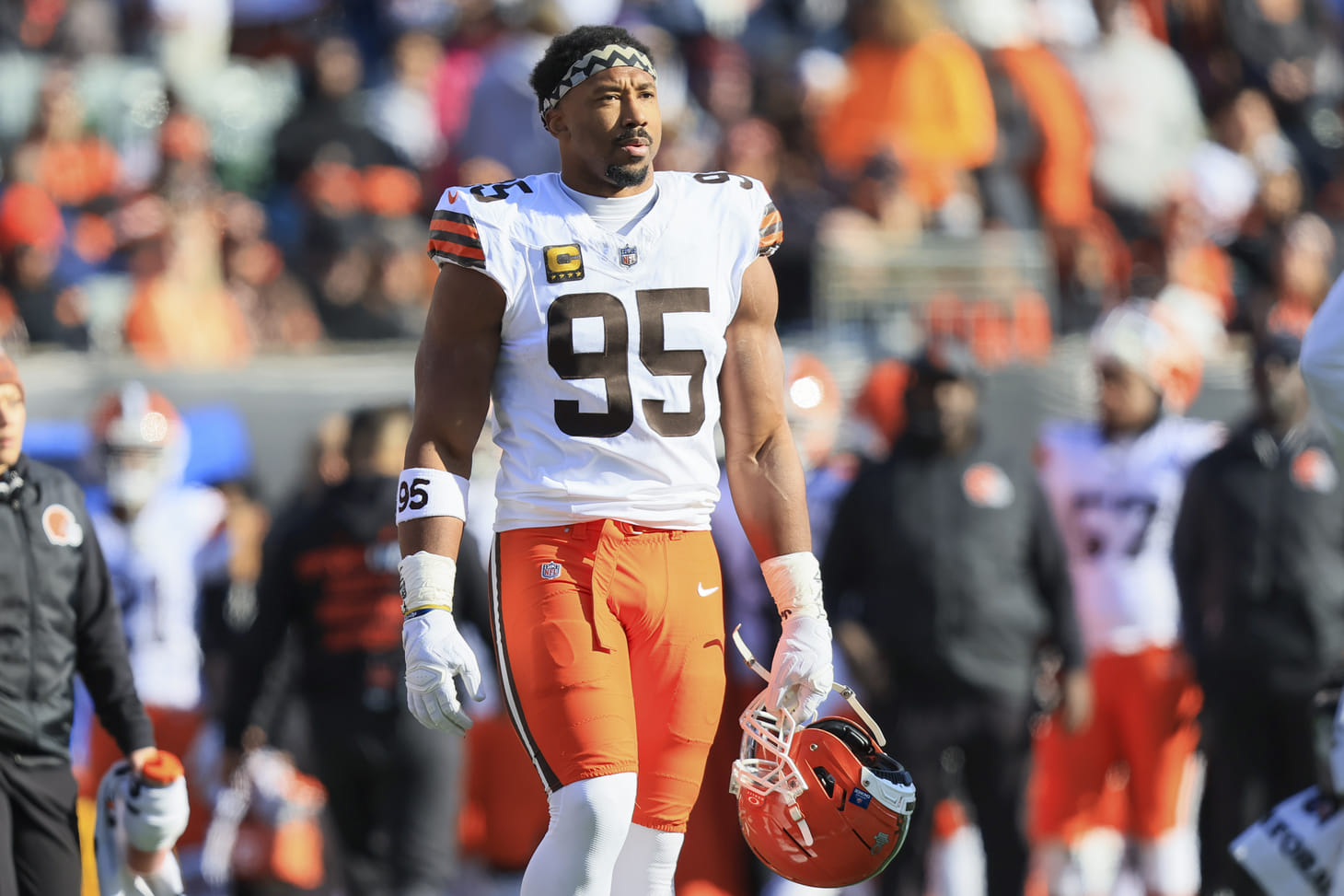 Randy Moss takes to social media to praise Myles Garrett as Browns star ...