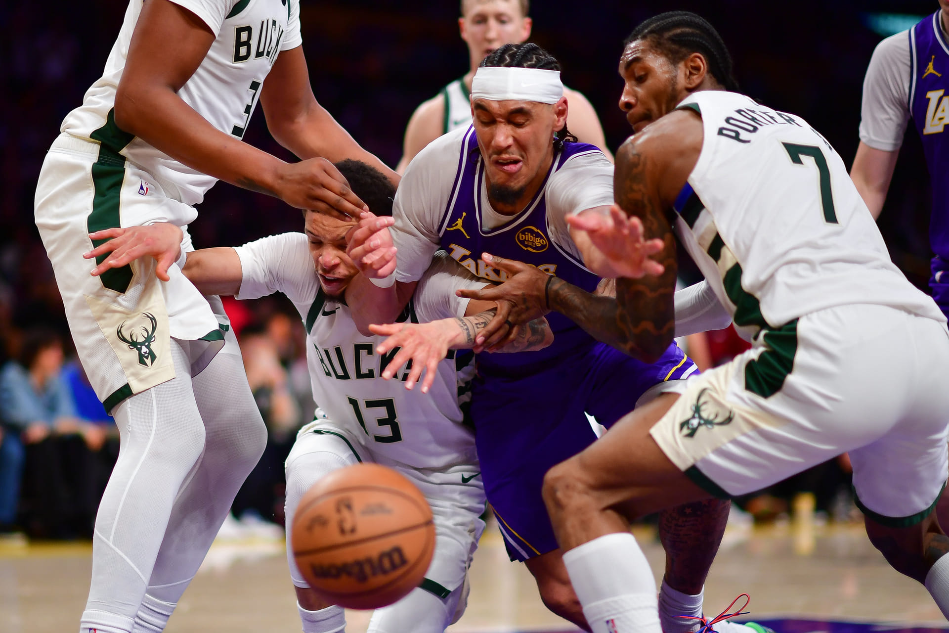 "We can’t lose our best center": Lakers fans panic after JJ Redick ...