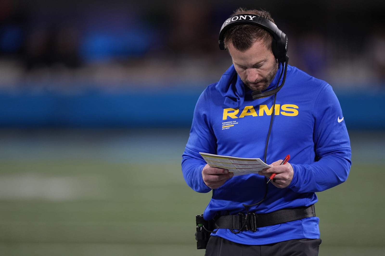 "What a prick," "Total diva": NFL fans rip Sean McVay for lashing out ...
