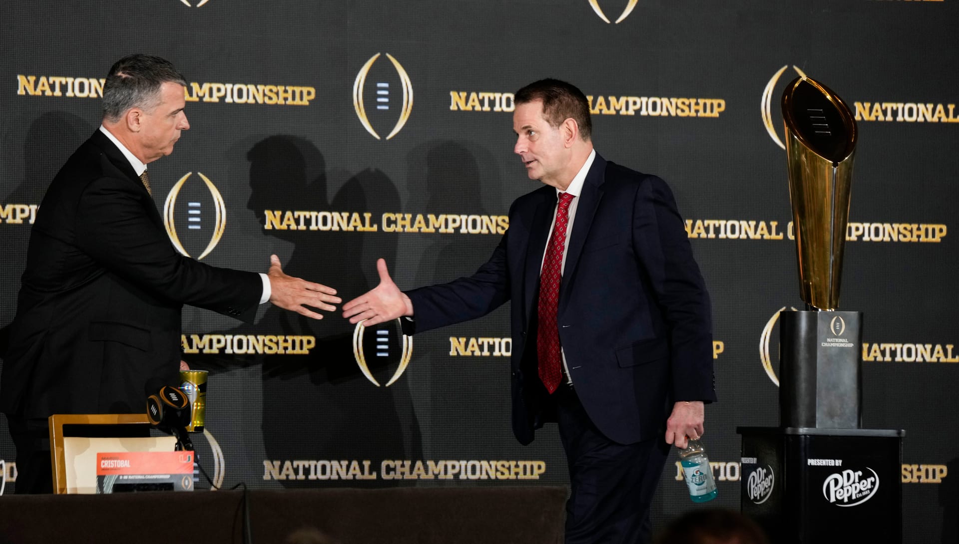 Indiana vs. Miami injury report for national championship: Latest on ...