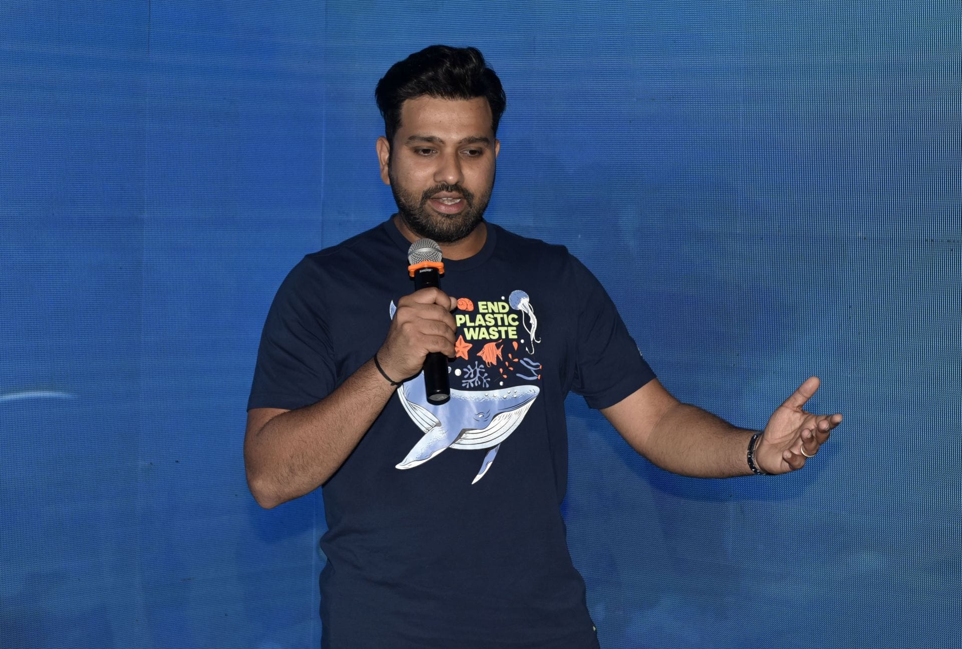 Rohit Sharma, Harmanpreet Kaur and other Indian cricketers attend star ...
