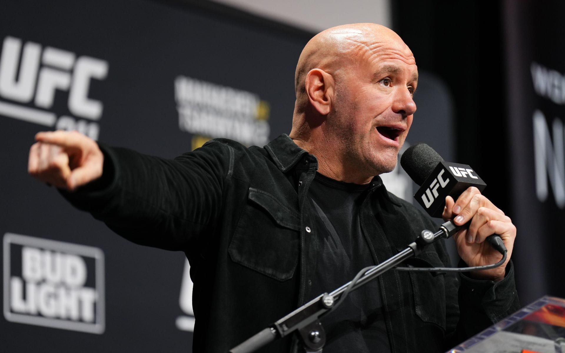 "Stunk the place up" - Dana White fires back after a fighter calls him ...