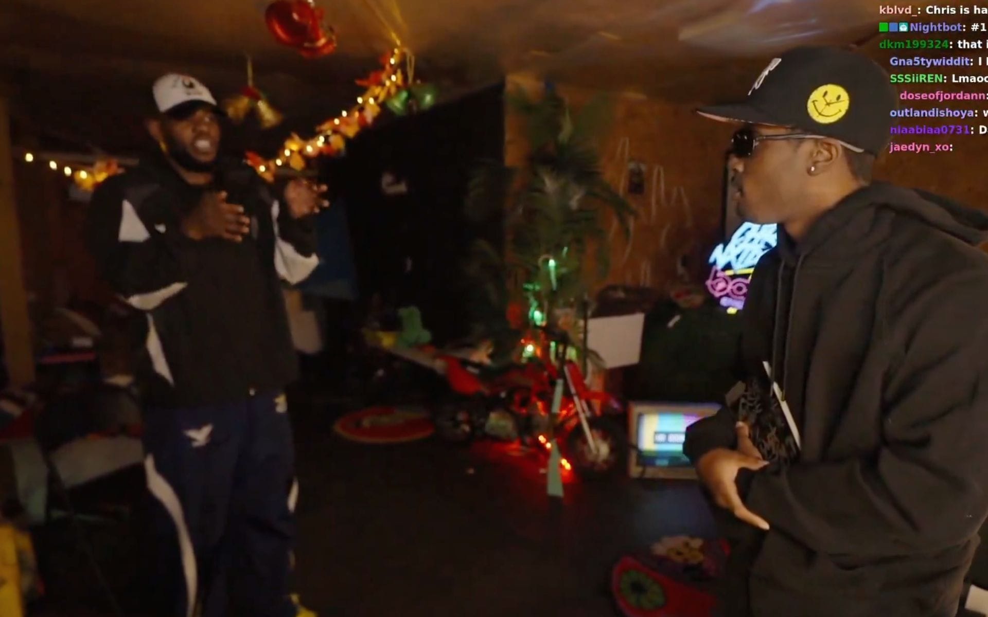 Video of AMP Chrisnxtdoor "dragging Kai Cenat out of his room to stream ...