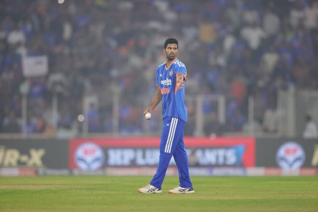 Washington Sundar set to be ruled out of IND vs NZ 2026 ODIs after suffering a side strain in ...