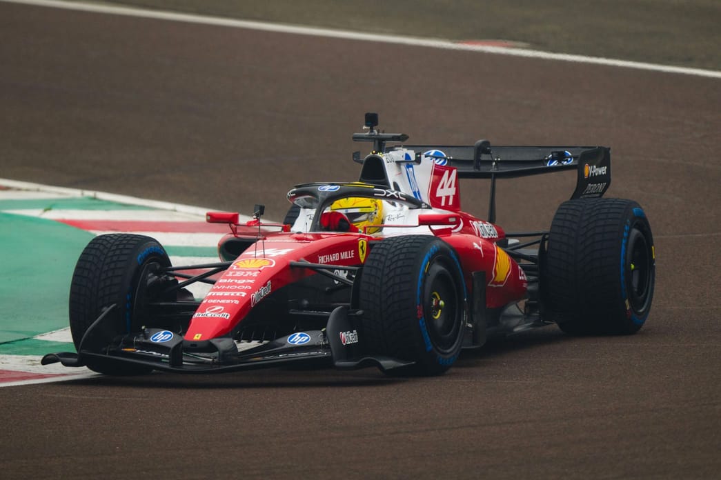 Despite unusual spin, Lewis Hamilton 'amazed' by Ferrari's reliability ...