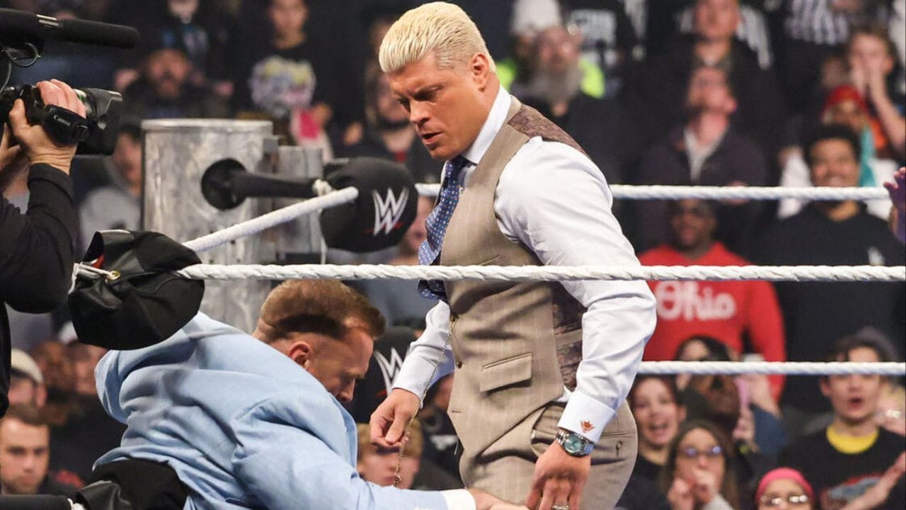 3 Things that can happen to Cody Rhodes on WWE SmackDown after he ...