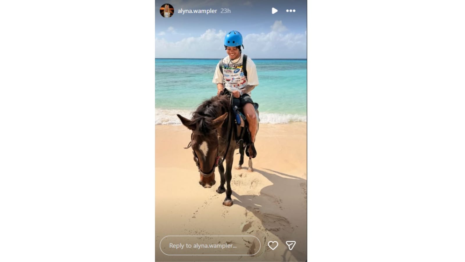 In Pics: Wan'Dale Robinson and gf Alyna Wampler ride camels and Jet ...