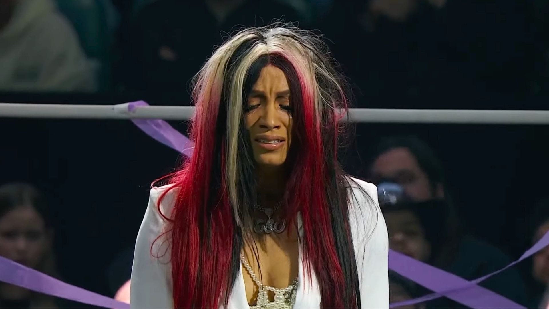 Top champion sends a message to Mercedes Moné following her insult on ...