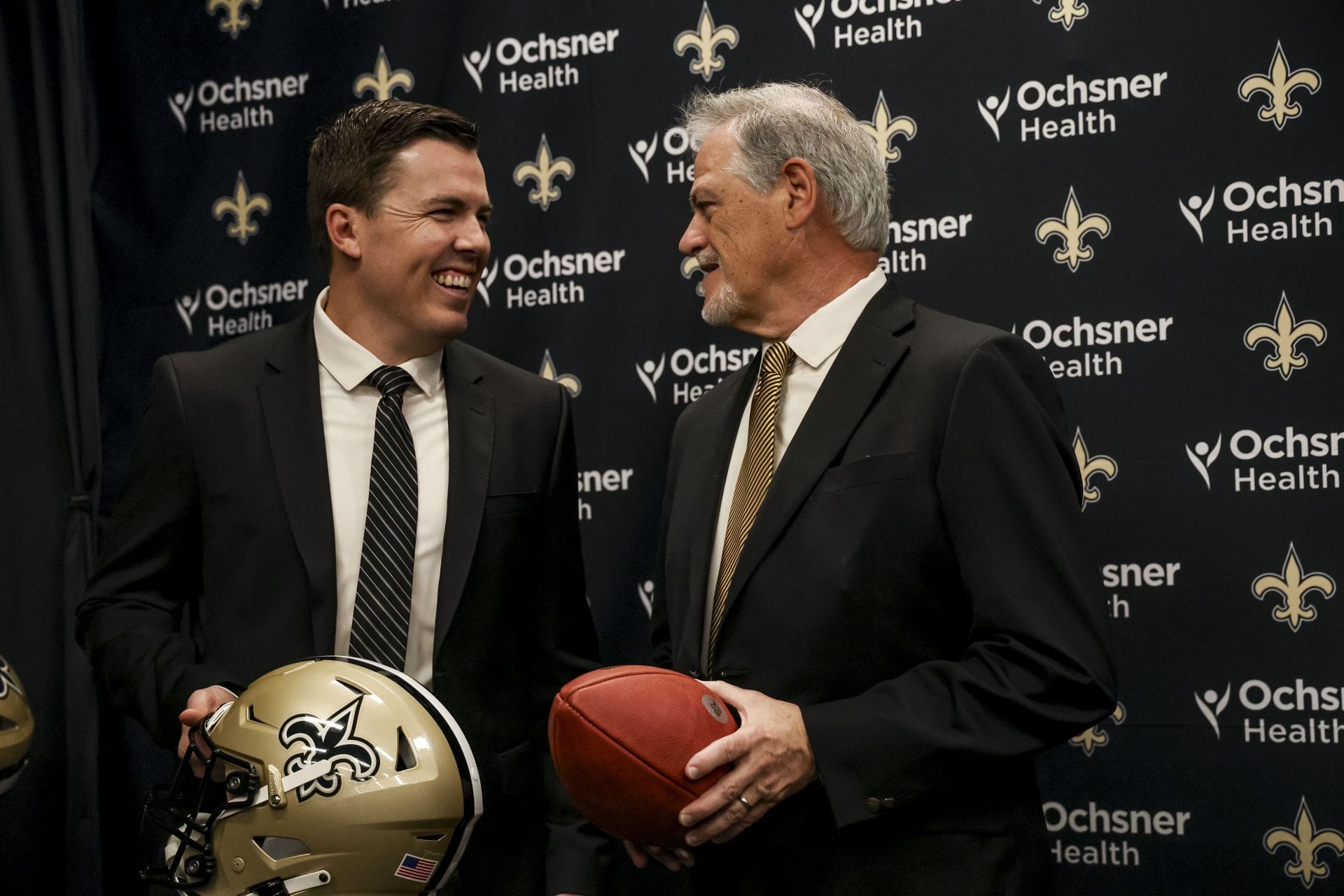 "We're gonna approach it the same way": Saints GM Mickey Loomis shares crystal clear response on ...