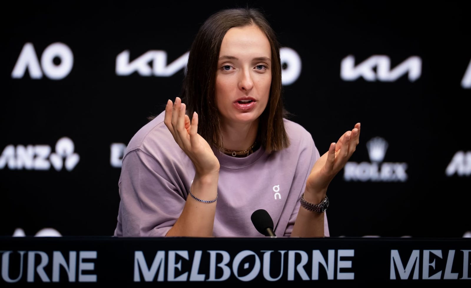 WATCH: Iga Swiatek's irritated first reaction after finding out Naomi ...