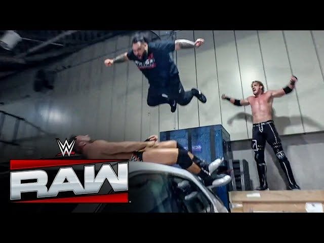 4 Mistakes WWE must avoid with LA Knight’s return