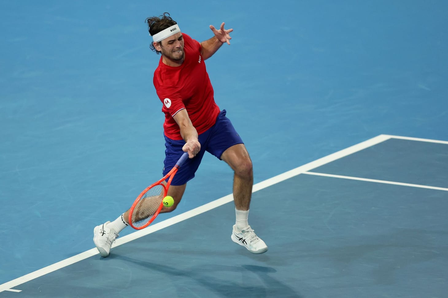 Taylor Fritz's disaster start to 2026 ends in painful racket smash to ...