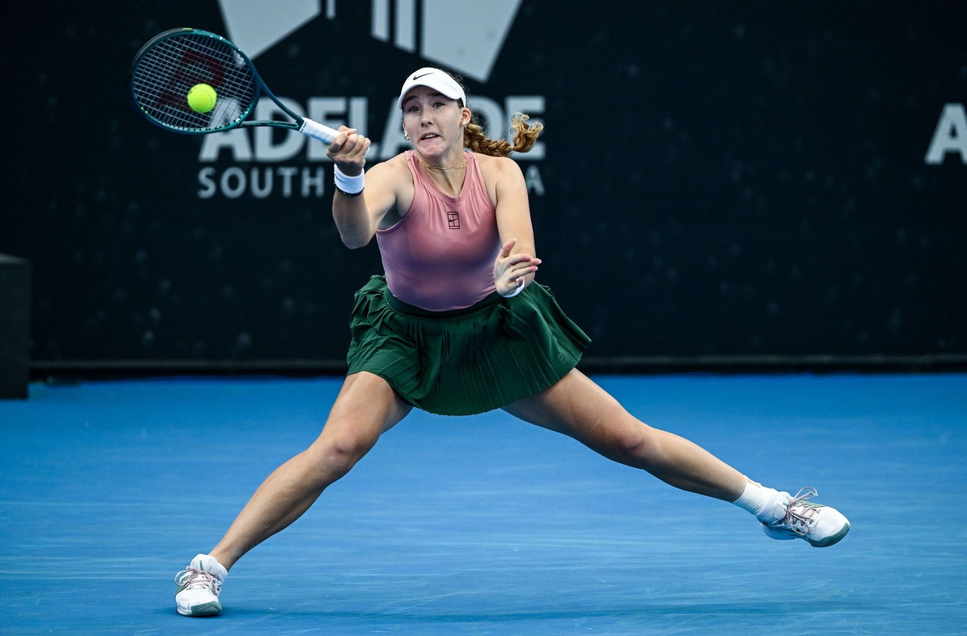 Mirra Andreeva vs Donna Vekic preview, head-to-head, prediction, odds ...