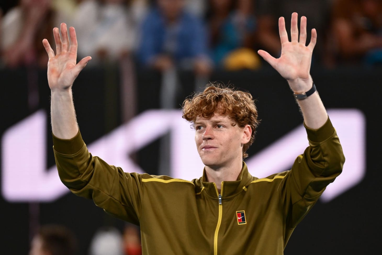 WATCH: Eliot Spizzirri responds with class to Jannik Sinner’s ...